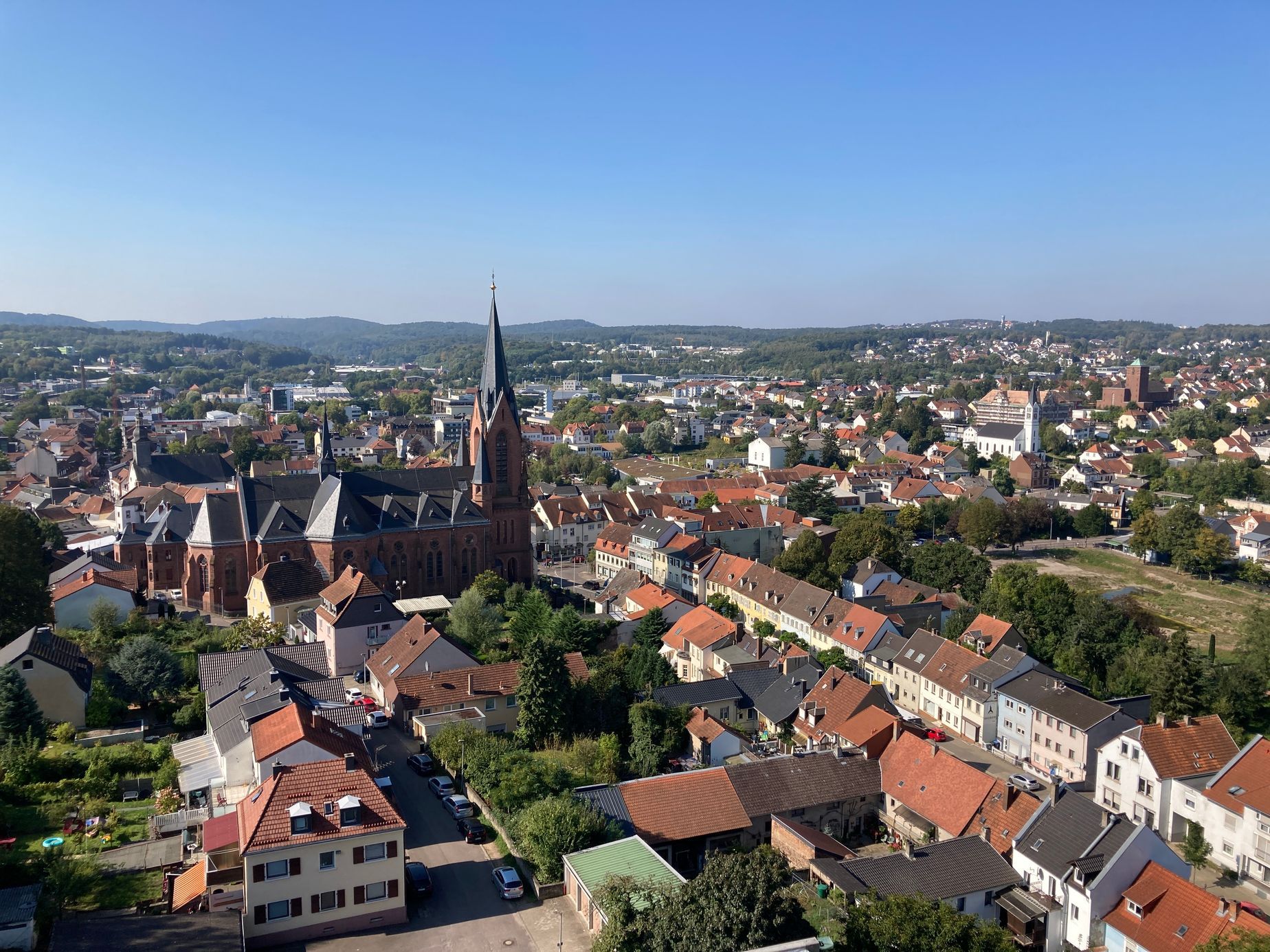 Kam se hrabe vyhlídka Máj. Sársko má unikátní meandr a francouzský šarm ...