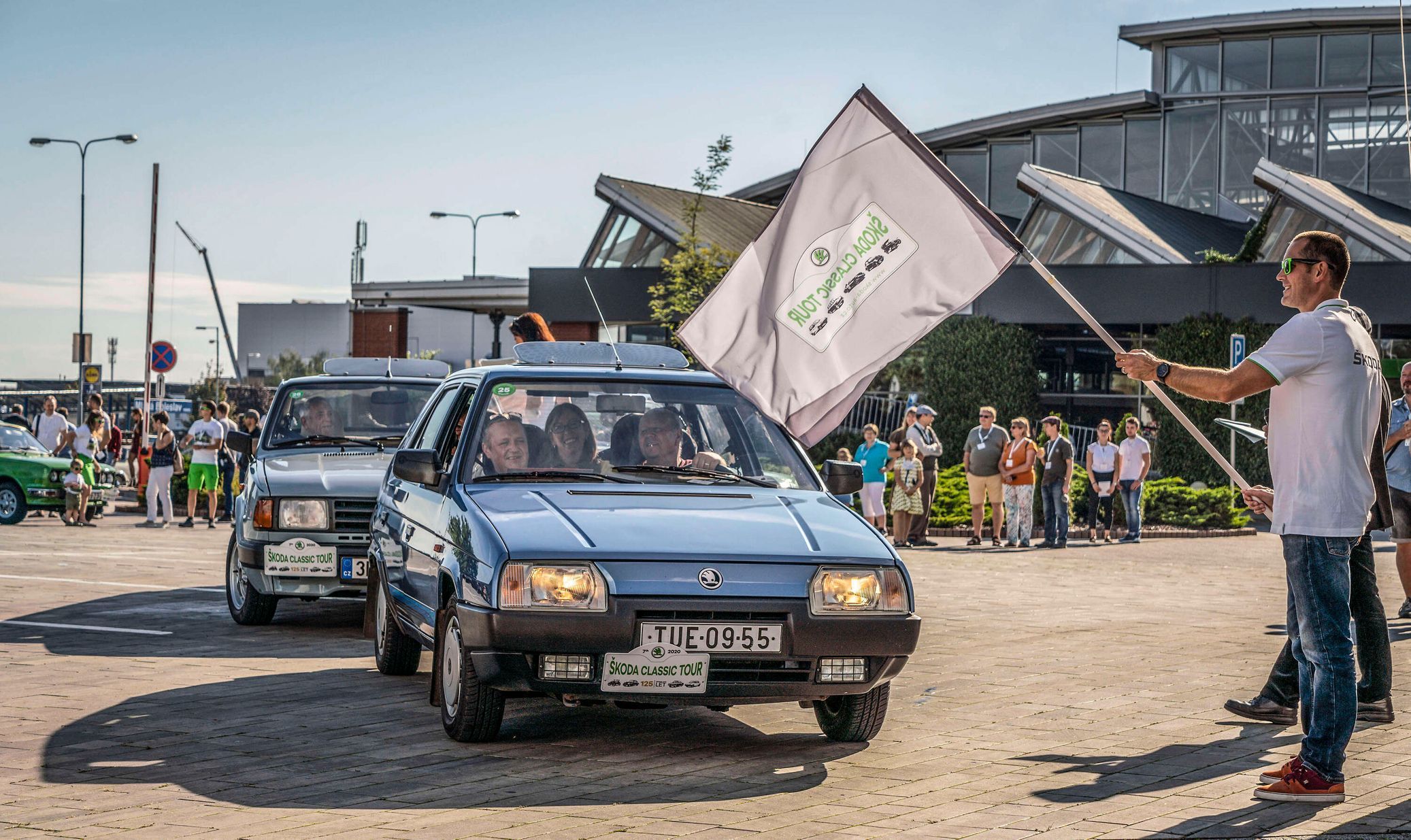 Soutěž o nejpřesnějšího škodováka. Automobilového závodu se zúčastnil i ...