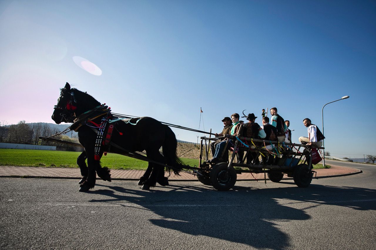 Oblievačka je vždy spojená so šibačkou. Jak se slaví Velikonoce na ...