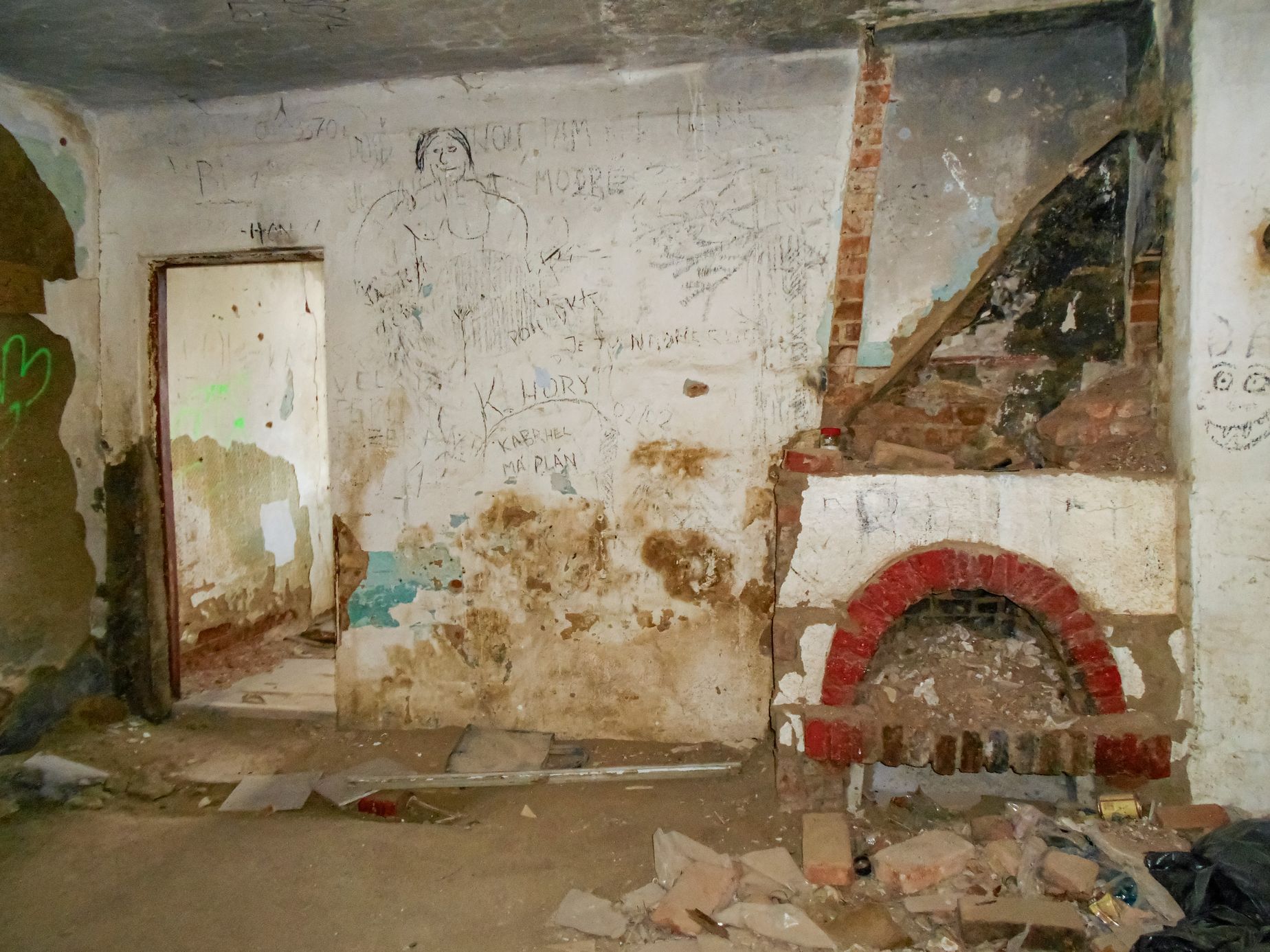 Ivan Roubal: Bestiální vrah a tajemství prokleté usedlosti Pohádka na ...