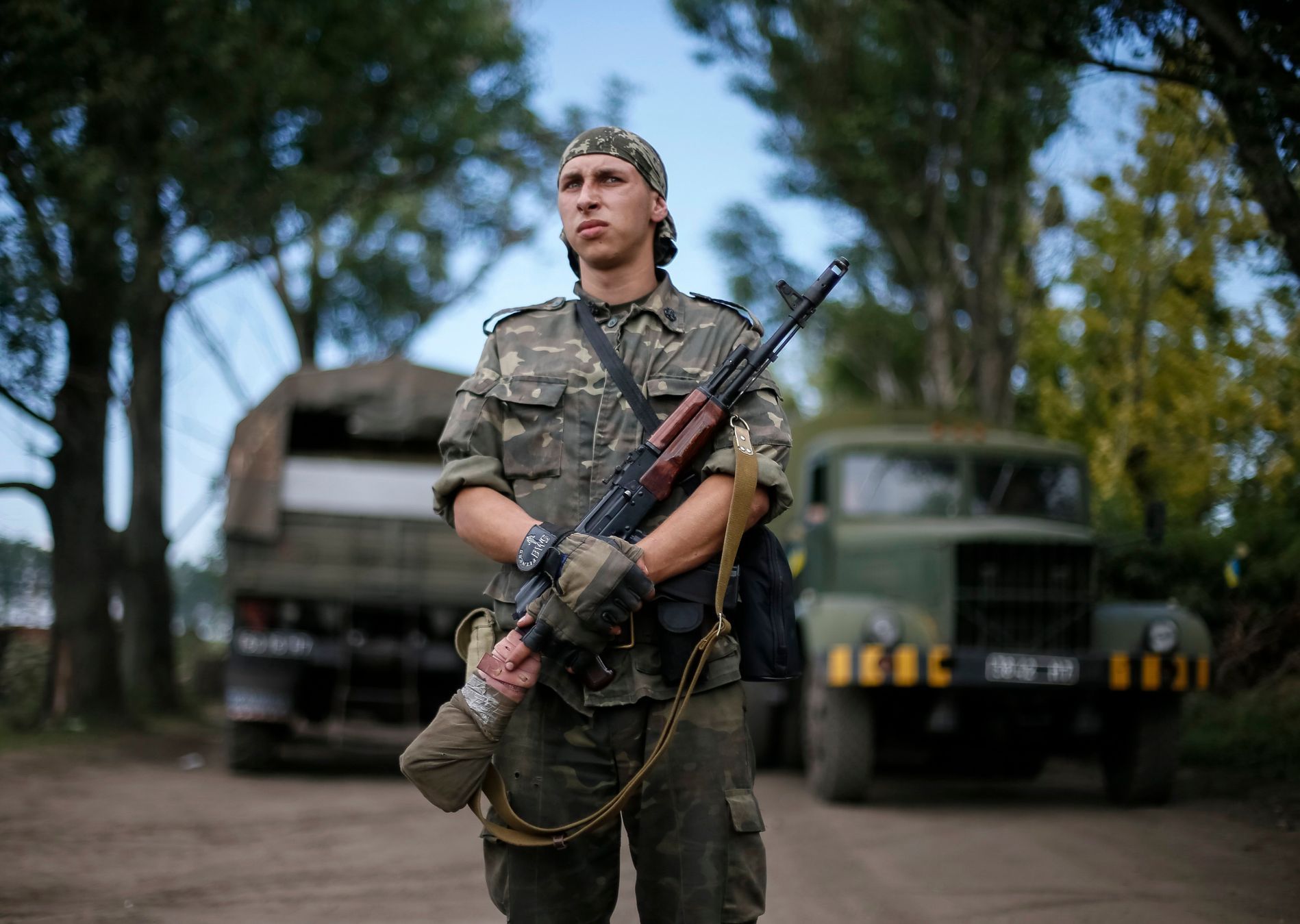 Foto: Slavjansk je dobyt. Lidé se tlačí ve frontách na jídlo - Aktuálně.cz