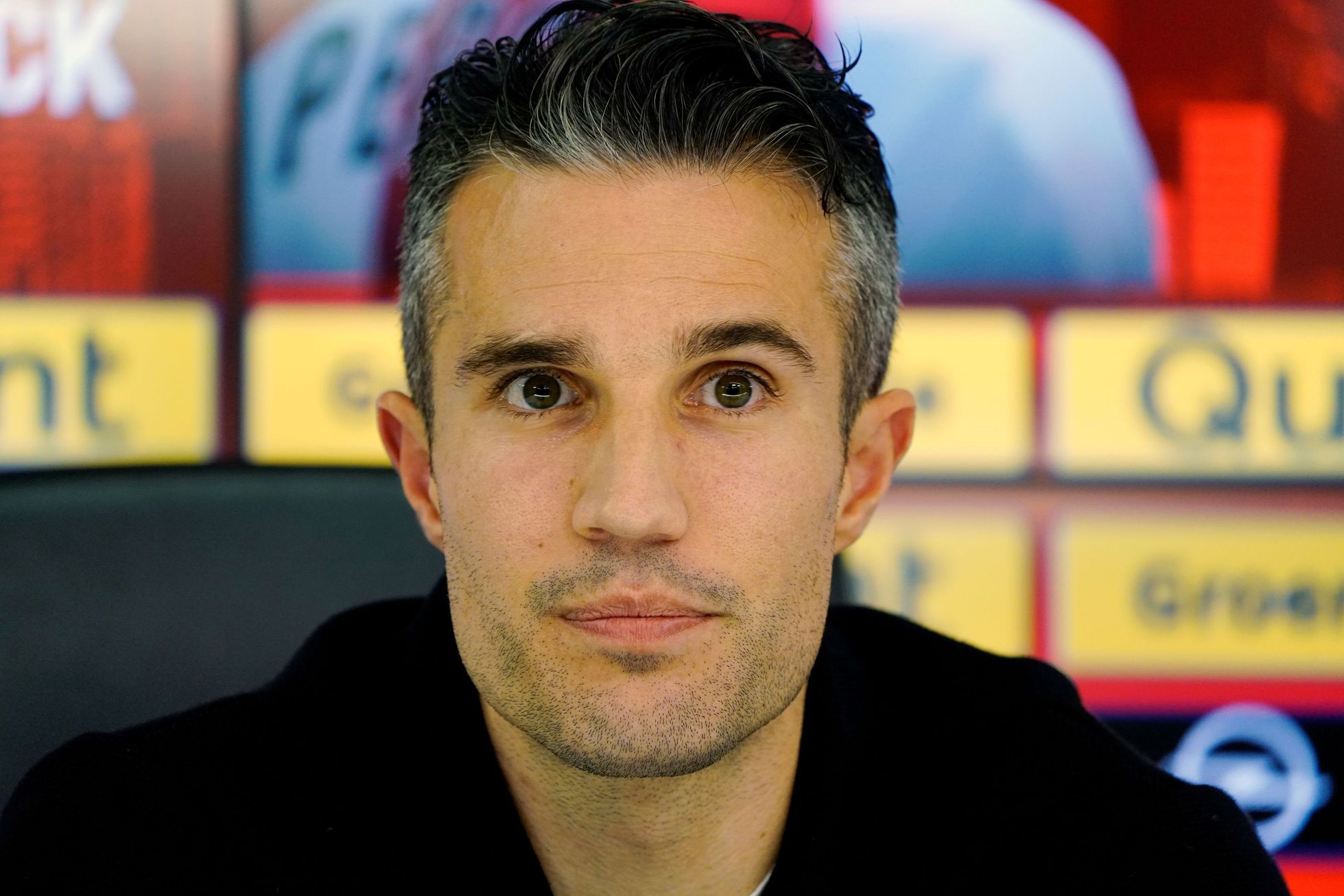Van Persie musel v roli trenéra Heerenveenu strávit drtivý debakl 1:9 v ...
