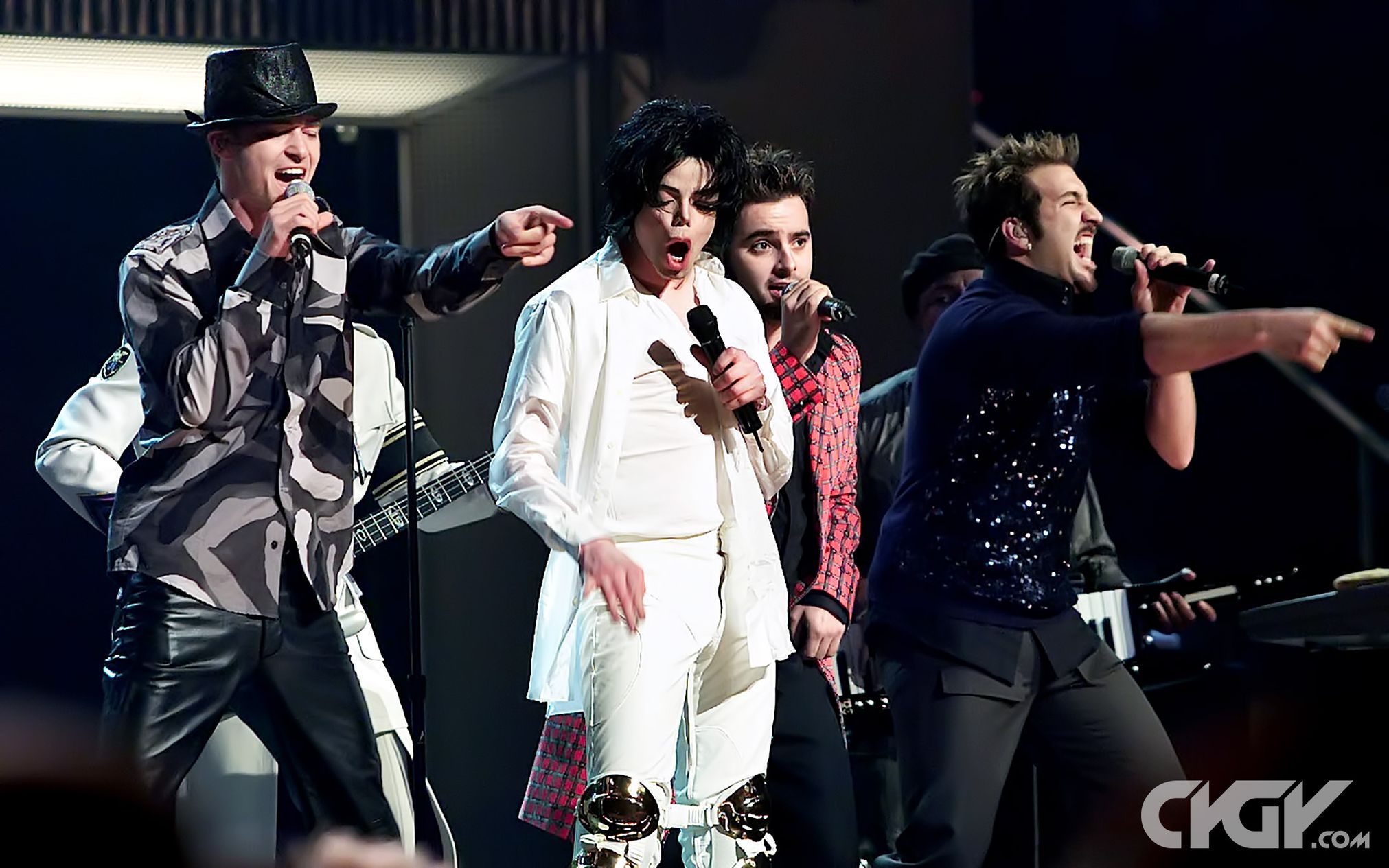 Michael Jackson a Justin Timberlake - Aktuálně.cz