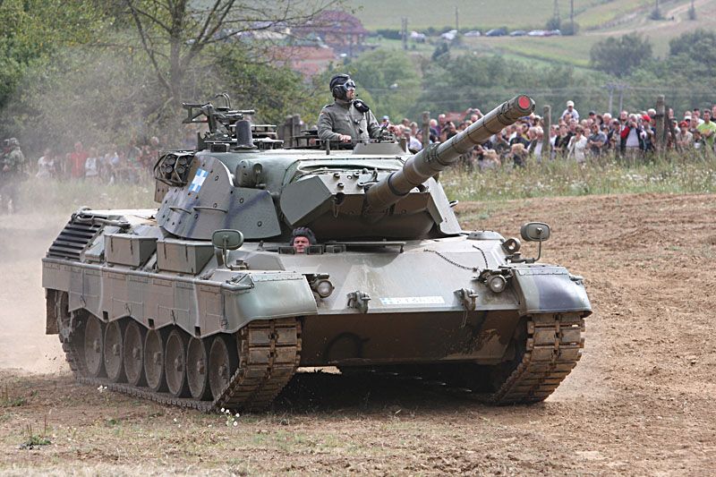 Americké tanky úřadovaly v Lešanech - Aktuálně.cz