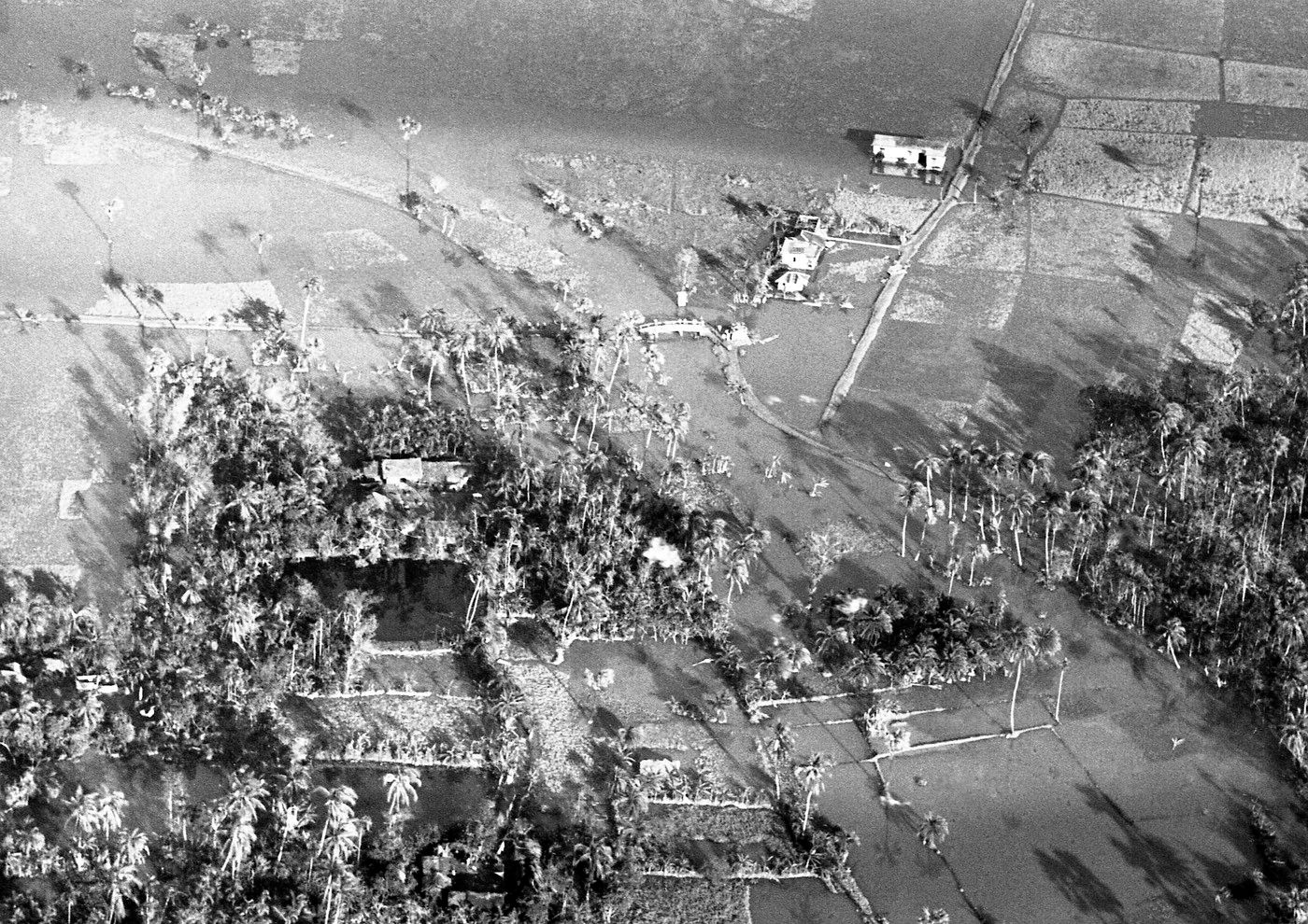 Cyklon Bhola 1970: Nejsmrtonosnější katastrofa, půl milionu obětí a ...