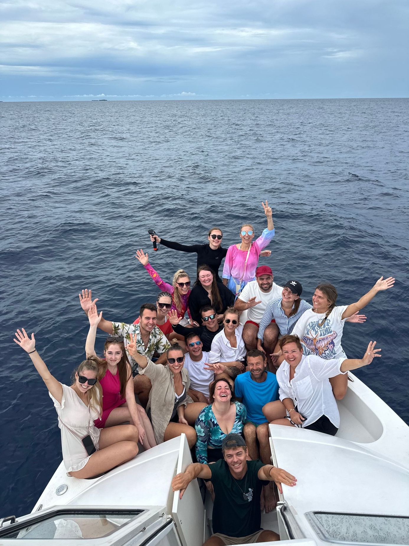 Ohrnují nos, ale pak chtějí recept. Češky ukazují, že Maledivy nejsou ...