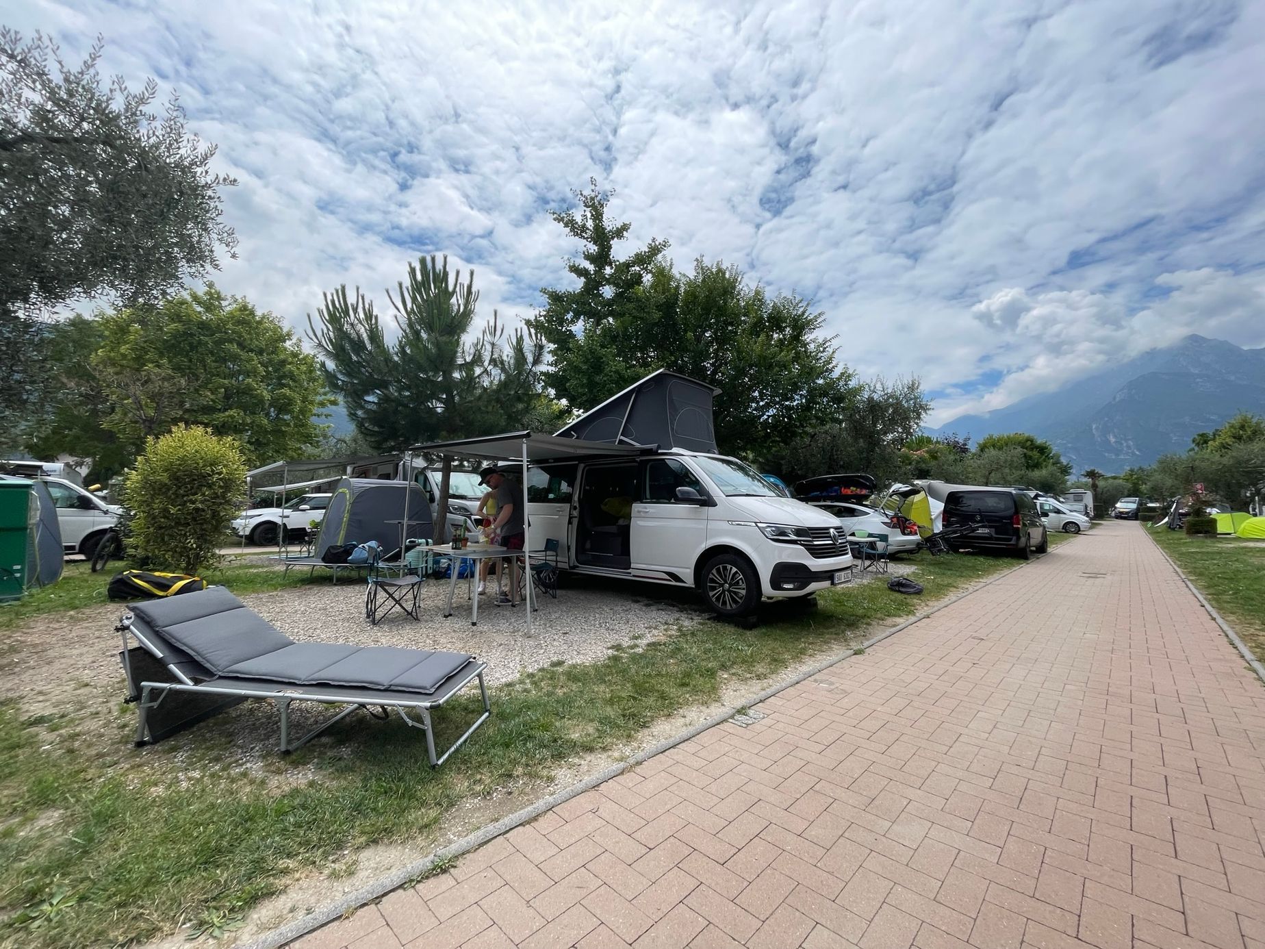 Za Havlíčkem, ale ne do Brodu. Na cestě obytným Volkswagenem po severní ...