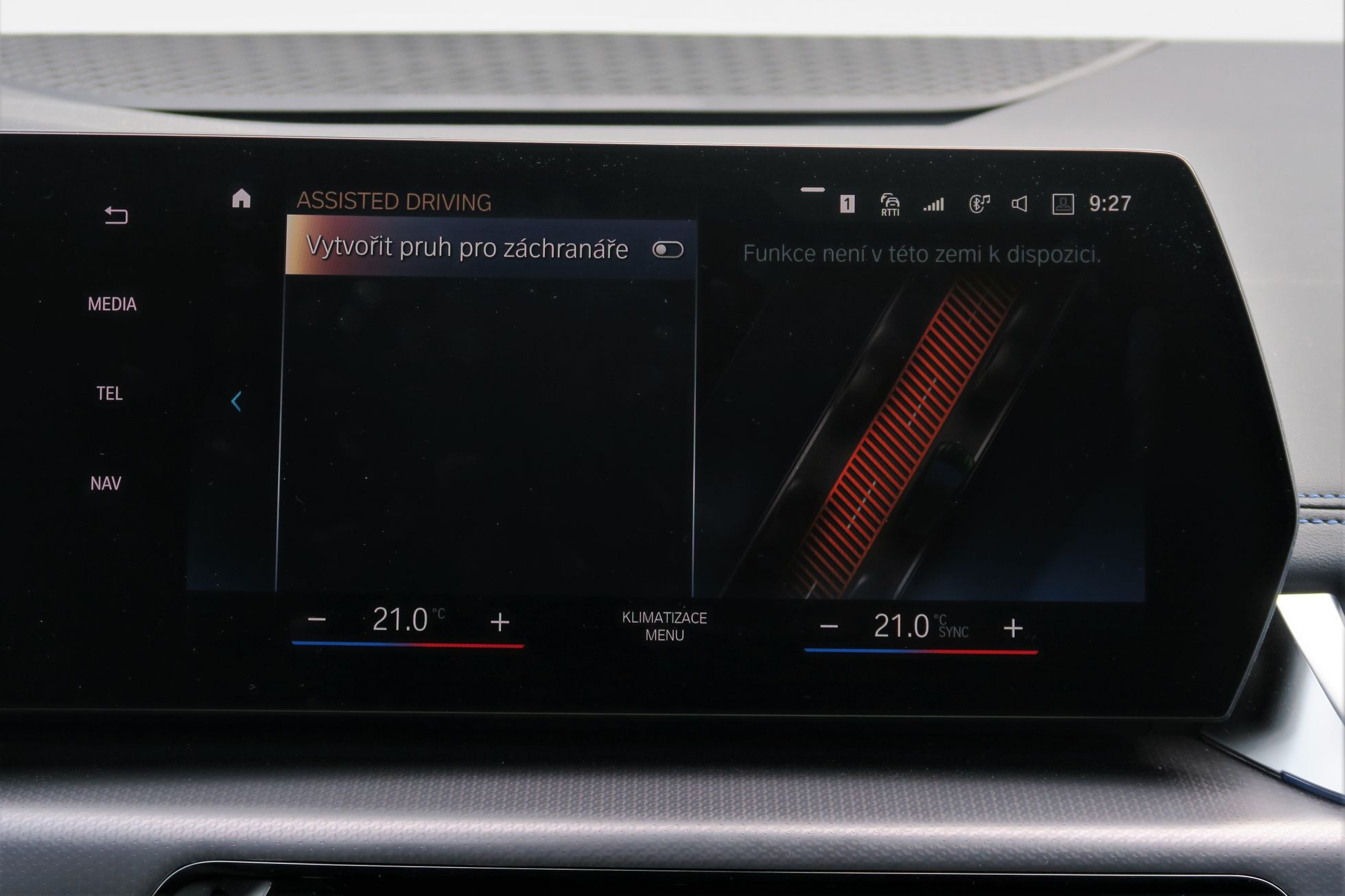 Rodinné BMW popírá lékařskou vědu. Čím větší ledviny, tím menší žízeň ...