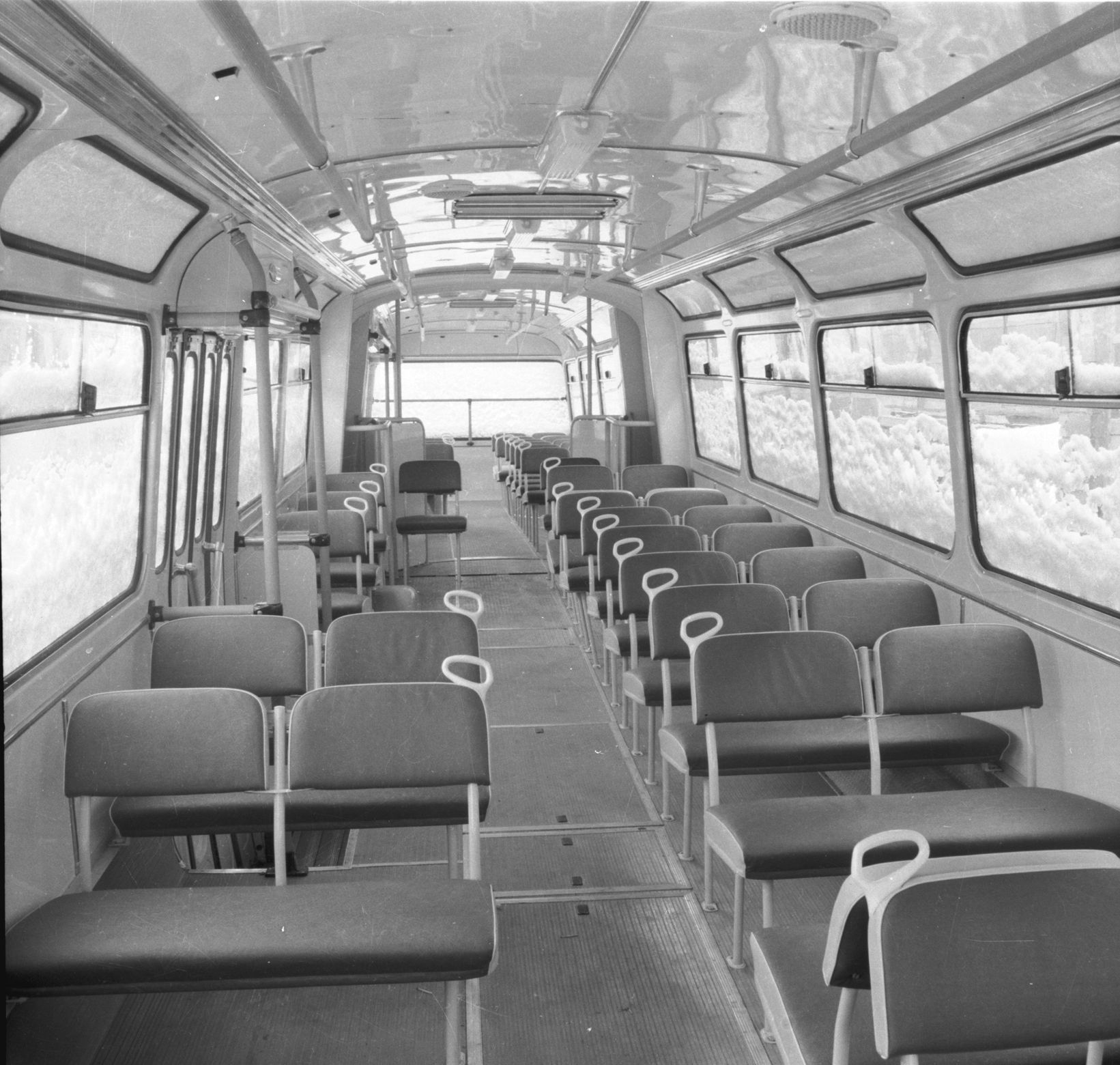 Nástupce slavné Škody RTO. Karosa Š 11 přišla s neobvyklou konstrukcí ...