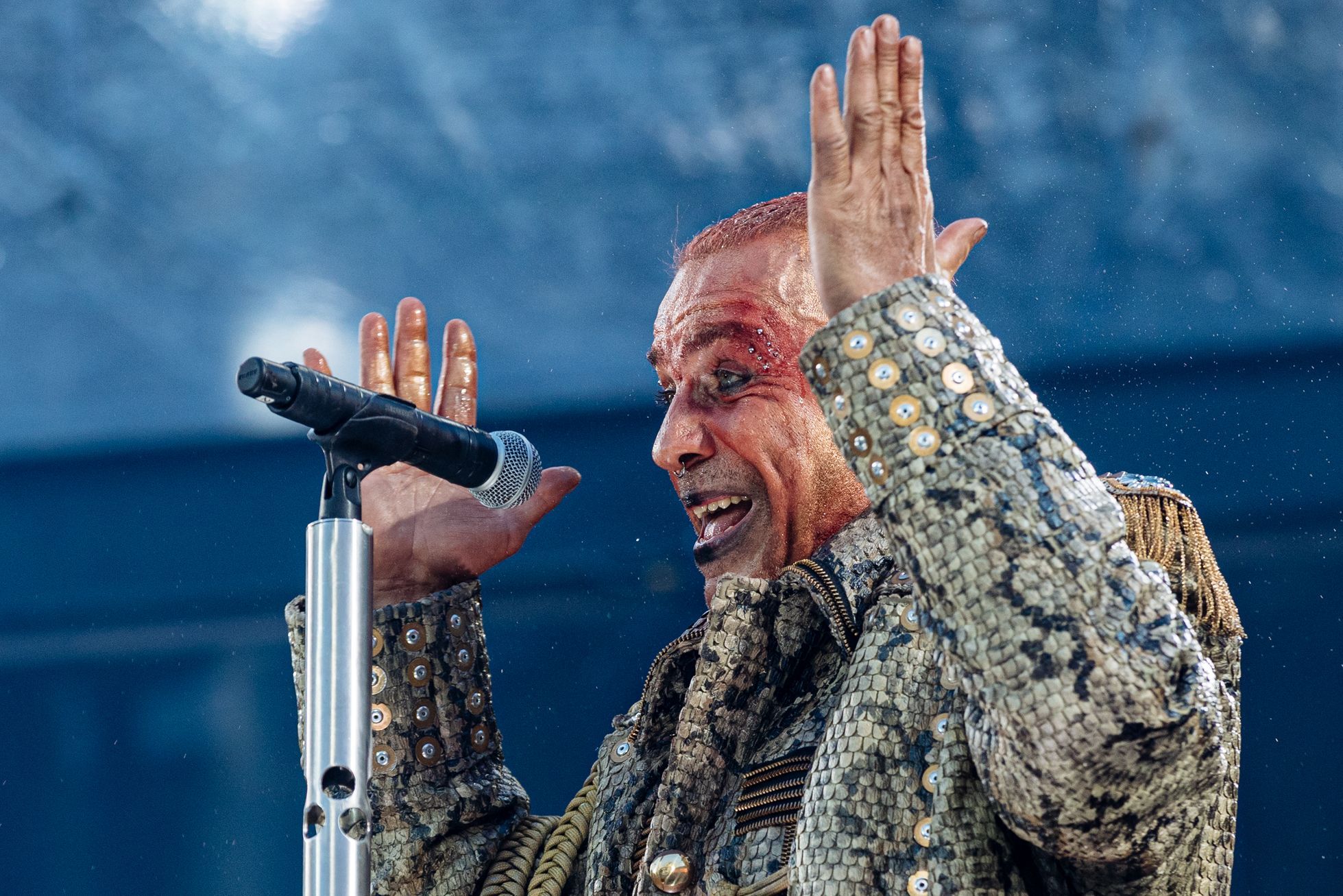 Recenze: Rammstein v Praze byli víc divadlo než hudba - Aktuálně.cz