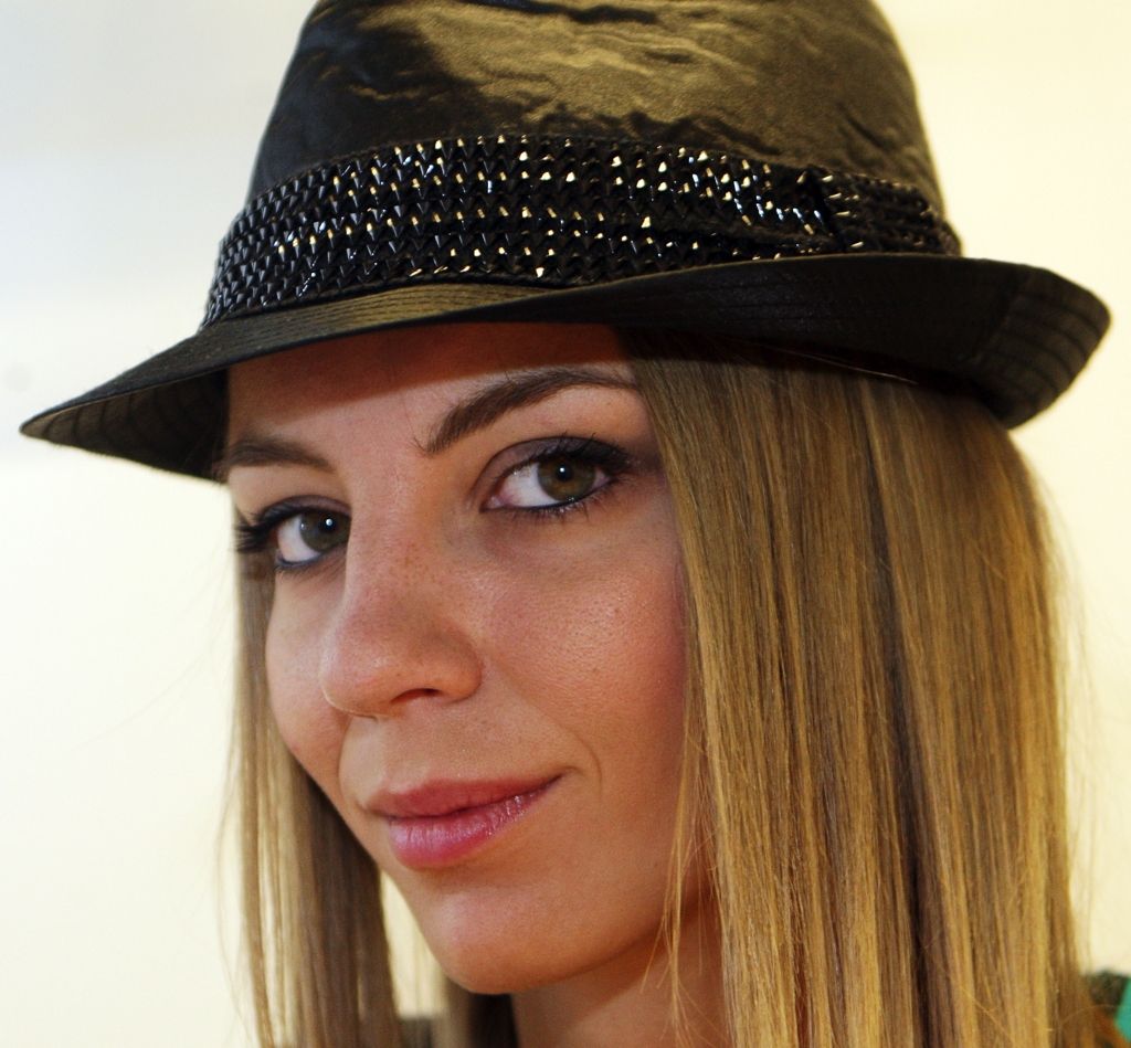 Online: Jak a proč režisérka Benešová "podvedla média" - Aktuálně.cz