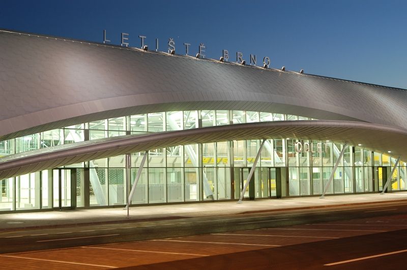 Letiště v Brně má nový terminál - Aktuálně.cz