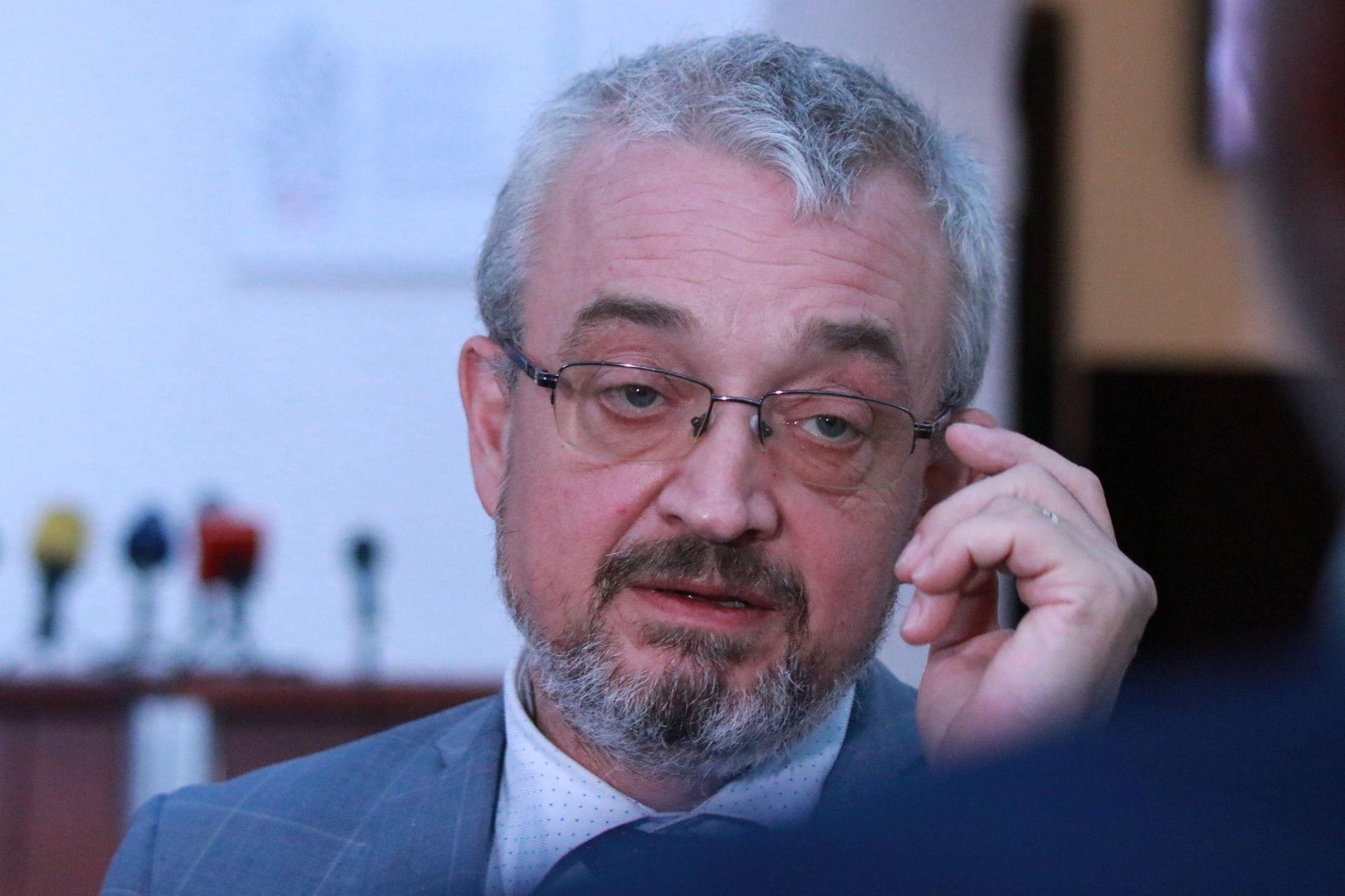 Fialova vláda podá demisi, sněmovna obnoví činnost, ANO, SPD a ...