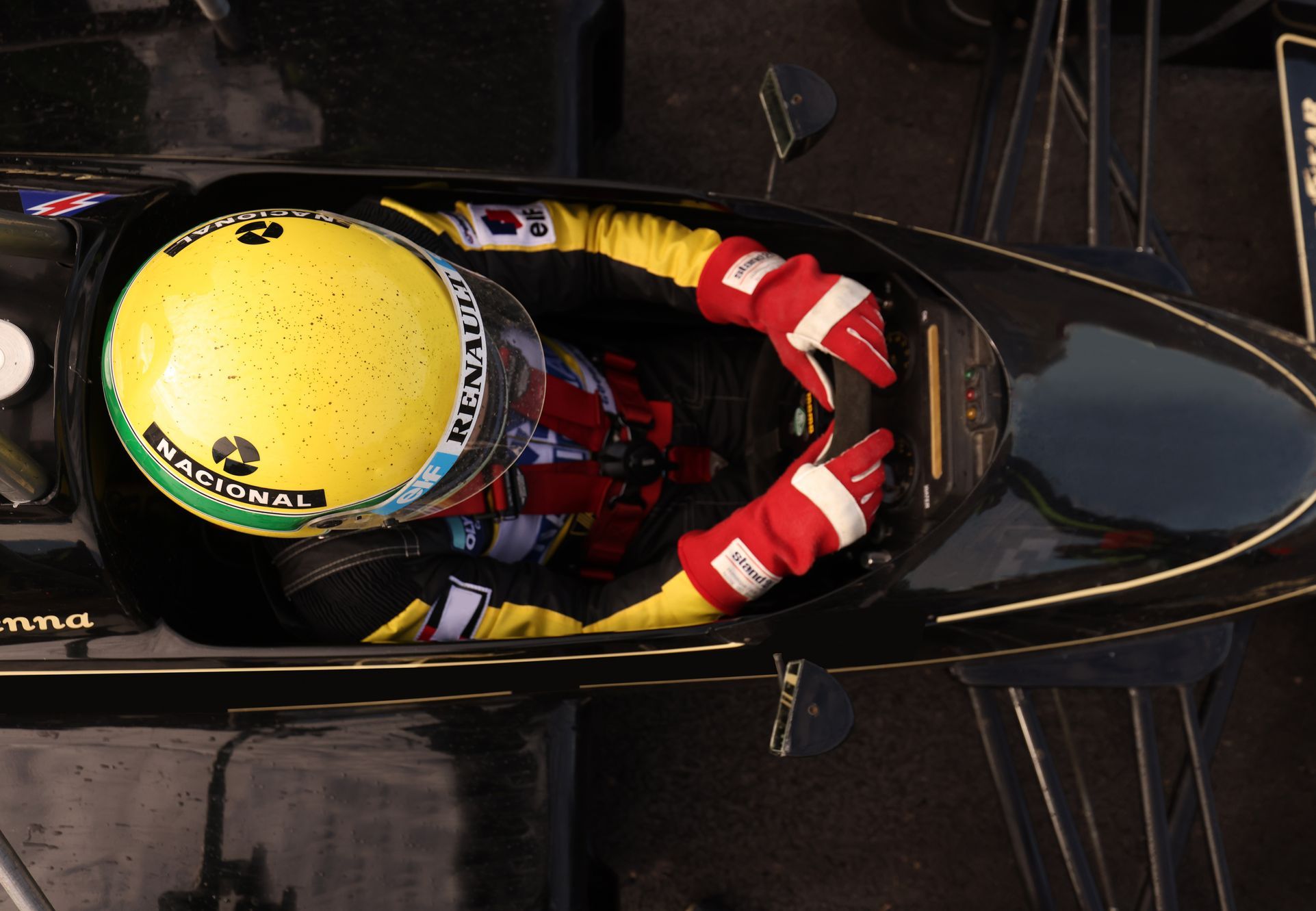 Věčný Senna. Seriál Netflixu se v konfliktech postavil na stranu brazilské legendy - Aktuálně.cz