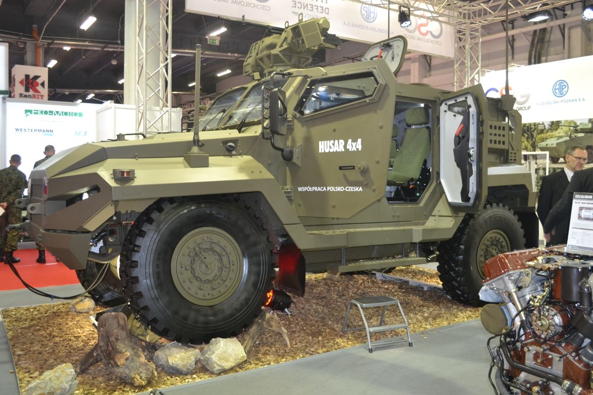 Husar 4x4 je nové obrněné vozidlo na podvozku od kopřivnické Tatry ...