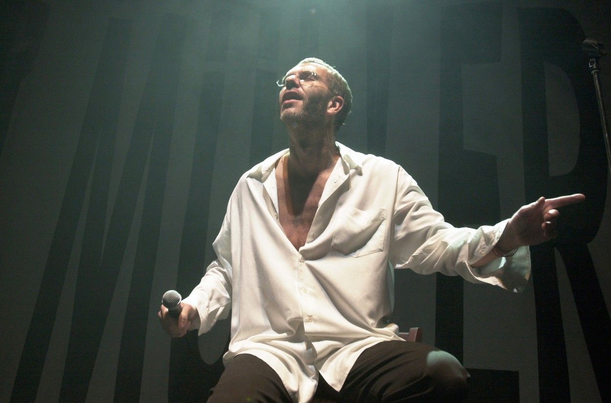 Richard Müller má temnou minulost. Kdysi běhal po jevišti nahý, dnes ...