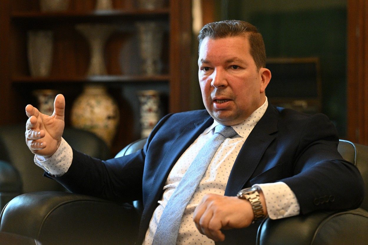 Velvyslanec Miloslav Stašek o prezidentských volbách v USA - Aktuálně.cz