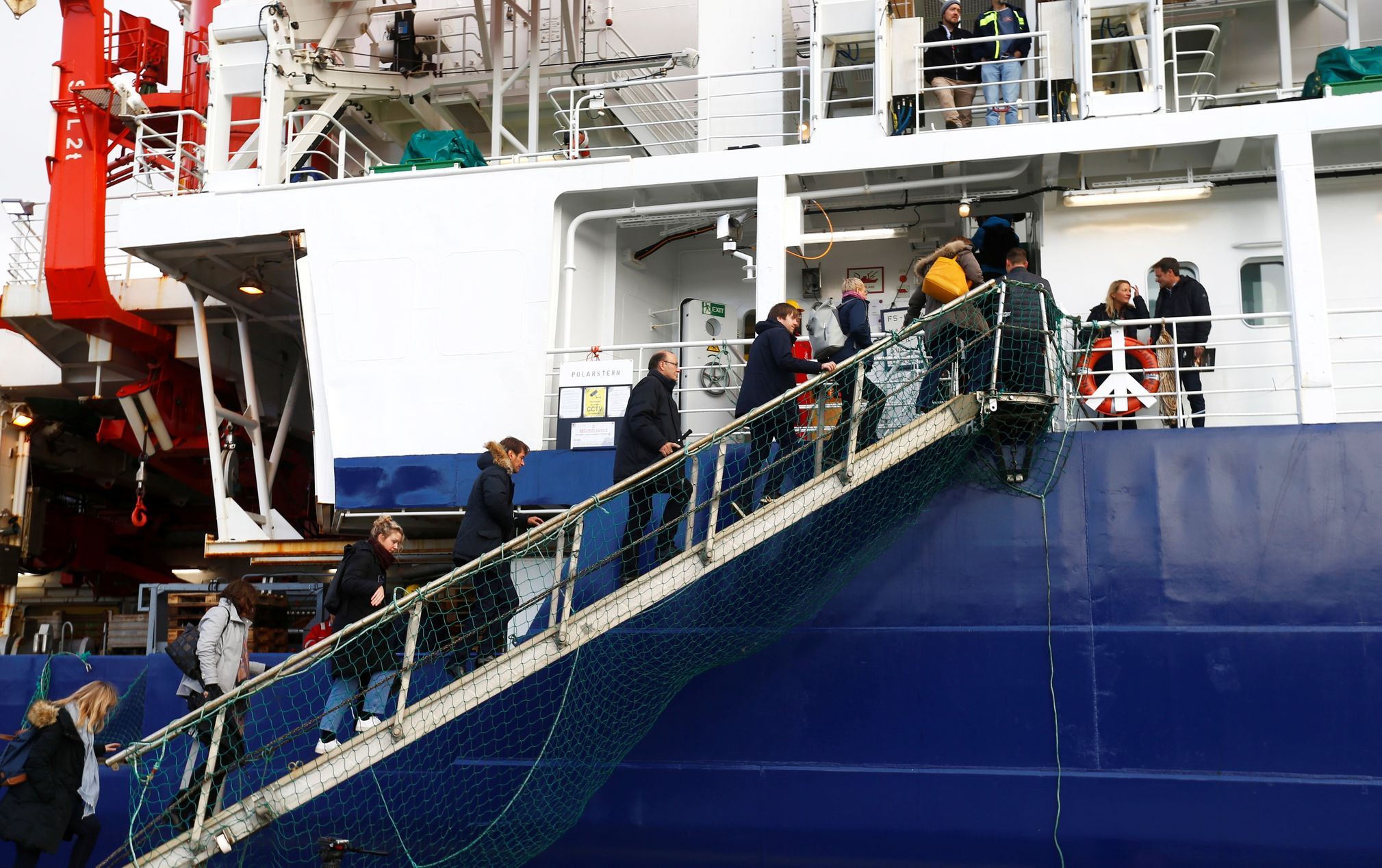 Extrémní expedice vyráží k severnímu pólu. V ledové Arktidě zamrzne ...