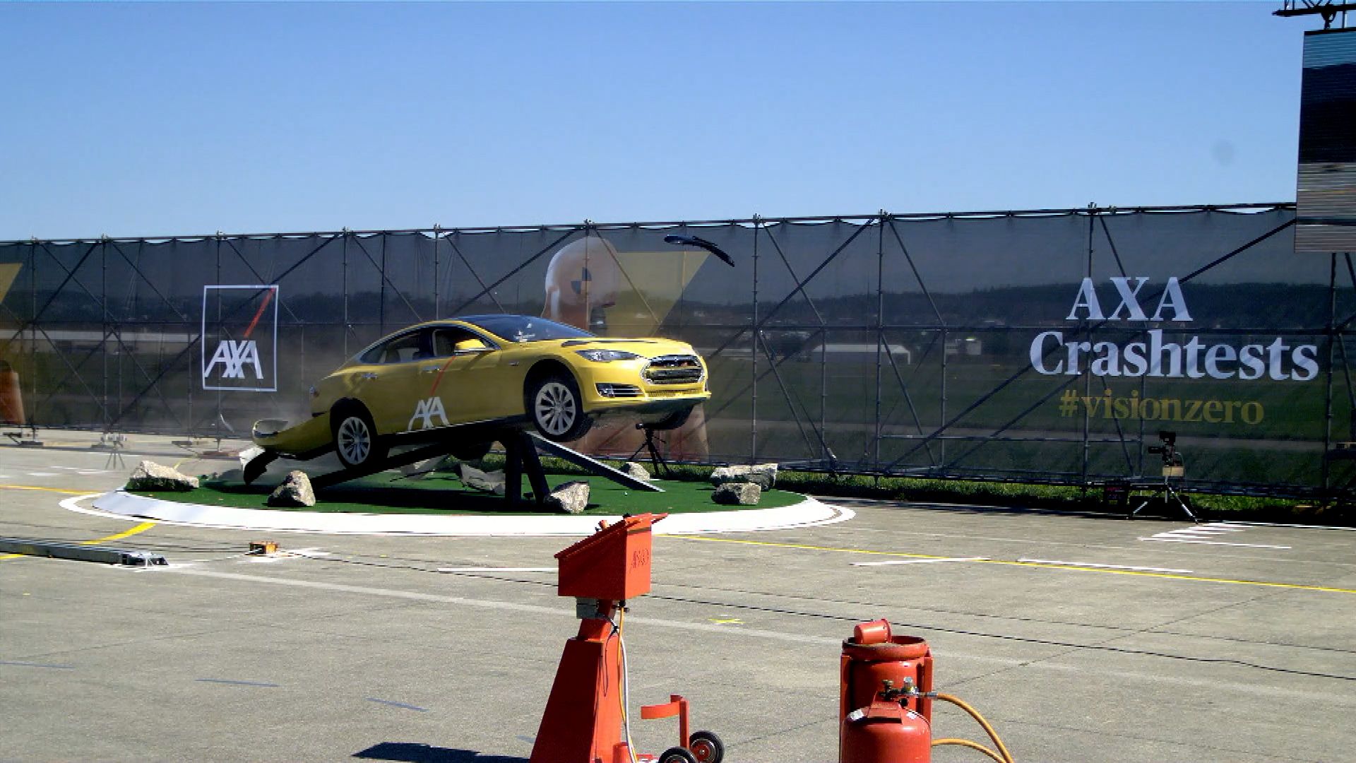 Crashtest Tesla model S - Aktuálně.cz