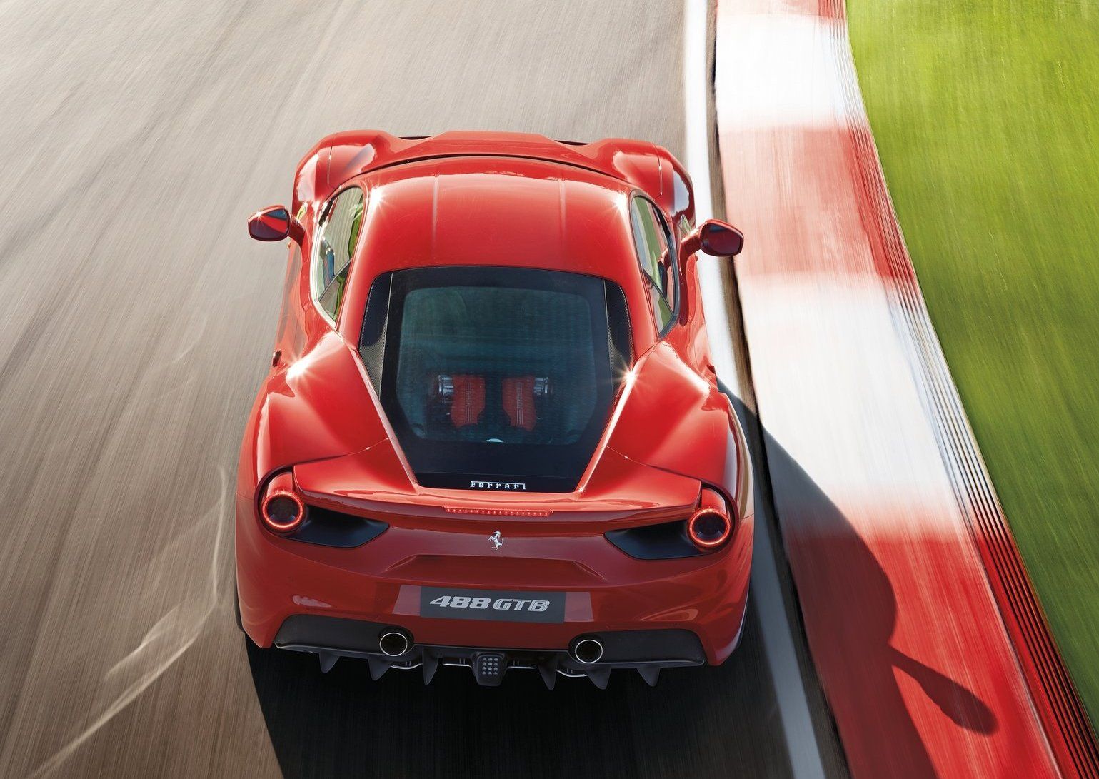 Nejlepší motor na světě má v útrobách Ferrari 488 GTB. Známe výsledky ...