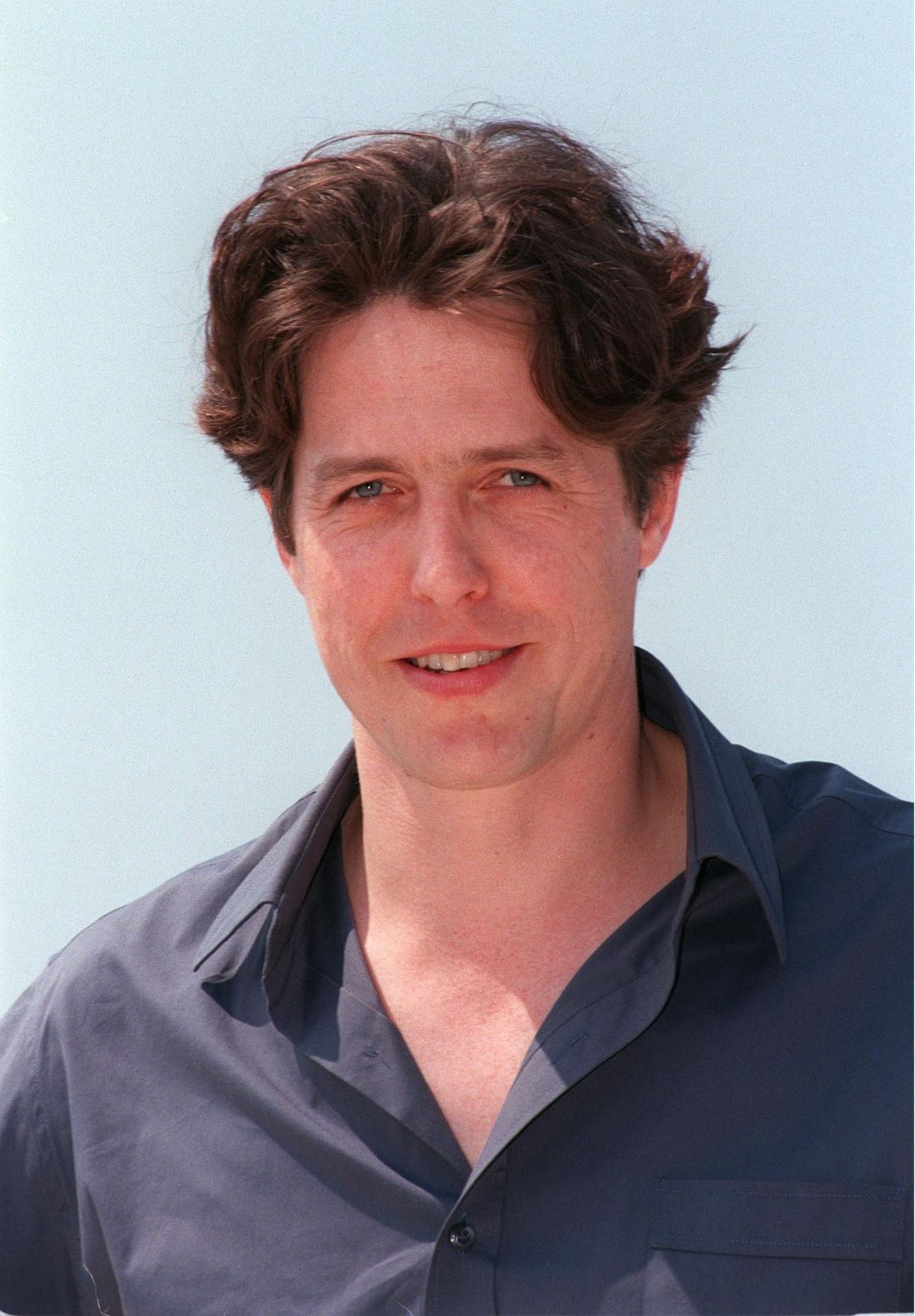Lamač ženských srdcí Hugh Grant nakonec neskončil jako starý mládenec ...