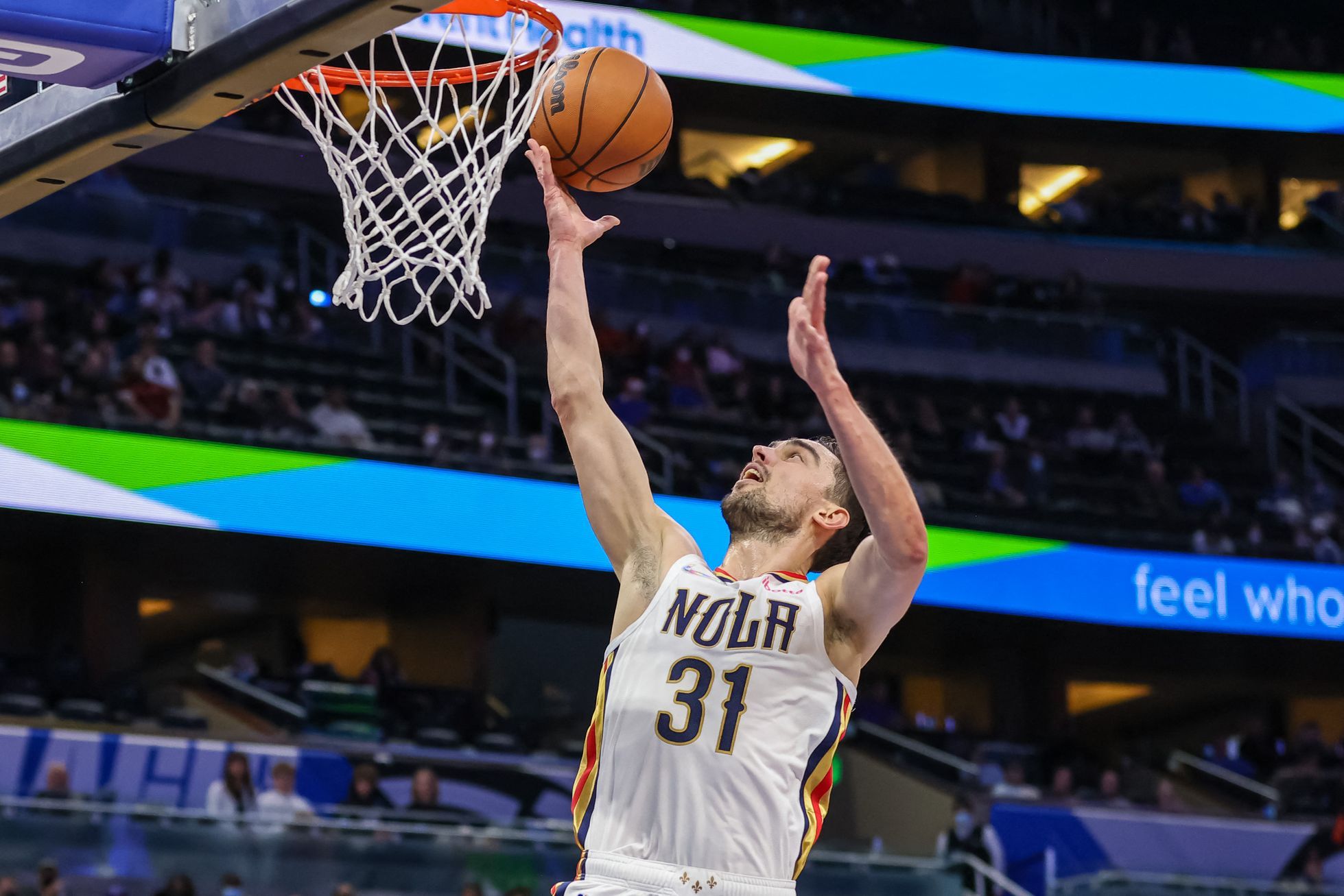 Basketbalista Satoranský odchází z New Orleans, klub ho vyměnil do ...