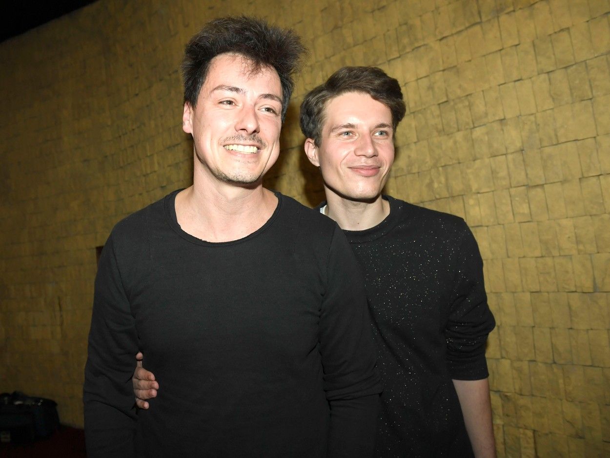 Matěj Stropnický a Daniel Krejčík nabídli svůj zámek v Osečanech k ...