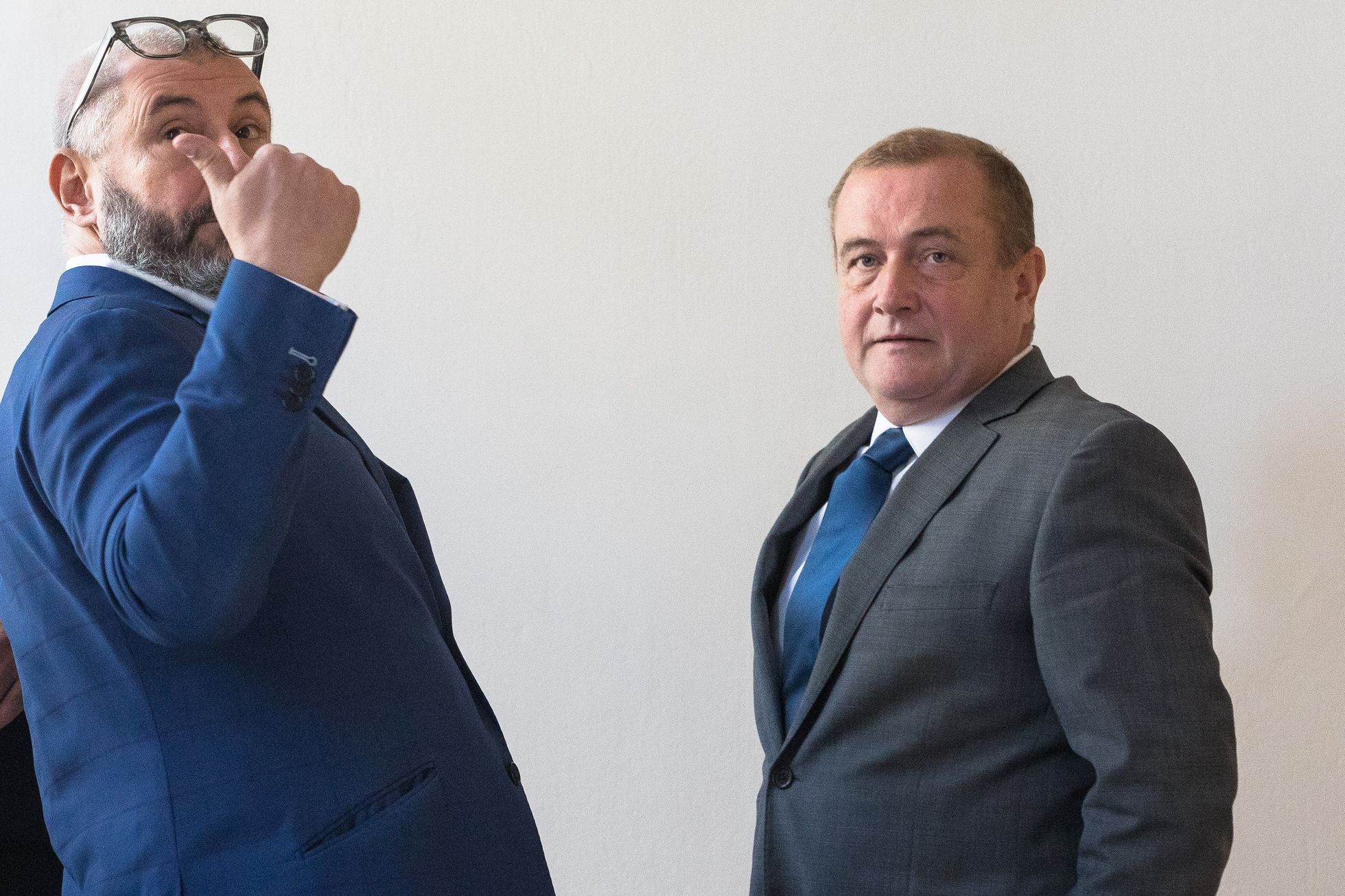 Kauza podvodu špiona za 190 milionů probíhá v tajné místnosti, kam ...