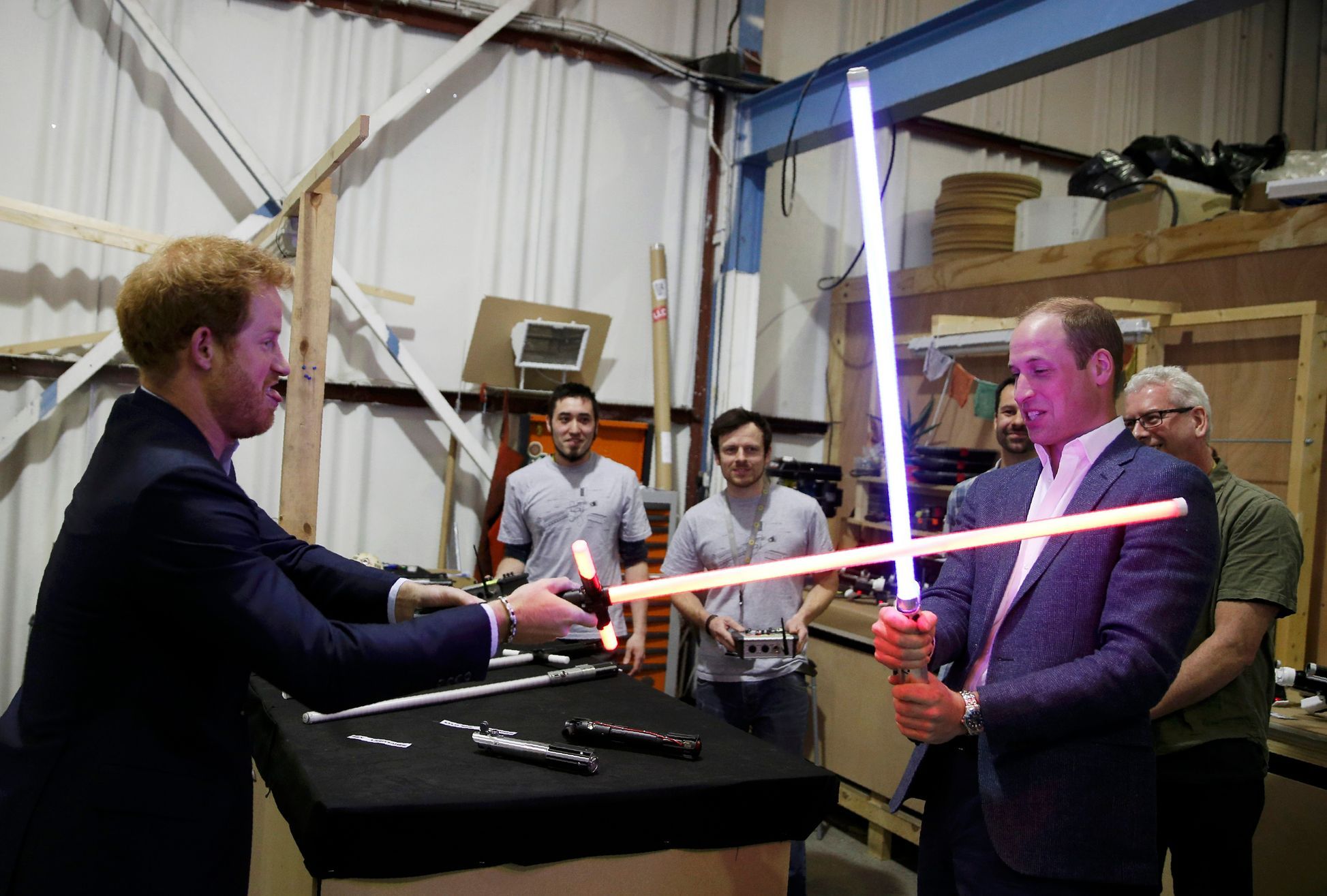 Princové Harry a William dostali roli ve Star Wars. Měli natočit ...