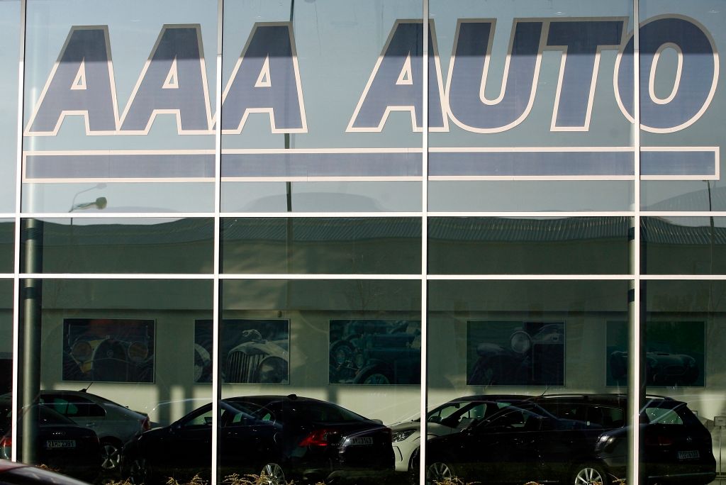 Autobazary AAA Auto mohou změnit majitele, souhlasí úřad - Aktuálně.cz