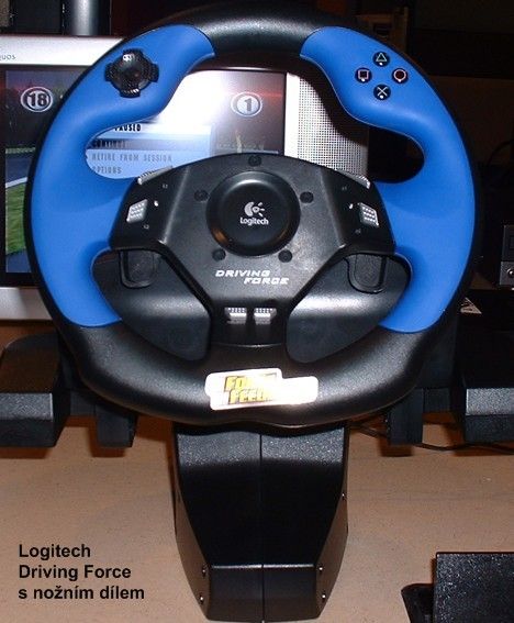 Volanty: Logitech Driving Force vs. Formula Force EX - Aktuálně.cz