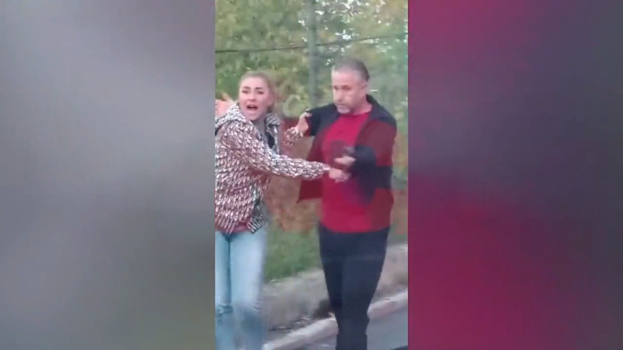 Drsná scéna v Rumunsku. Agentka fotbalisty Stancia se na ulici prala s manželem - Daily Ninja