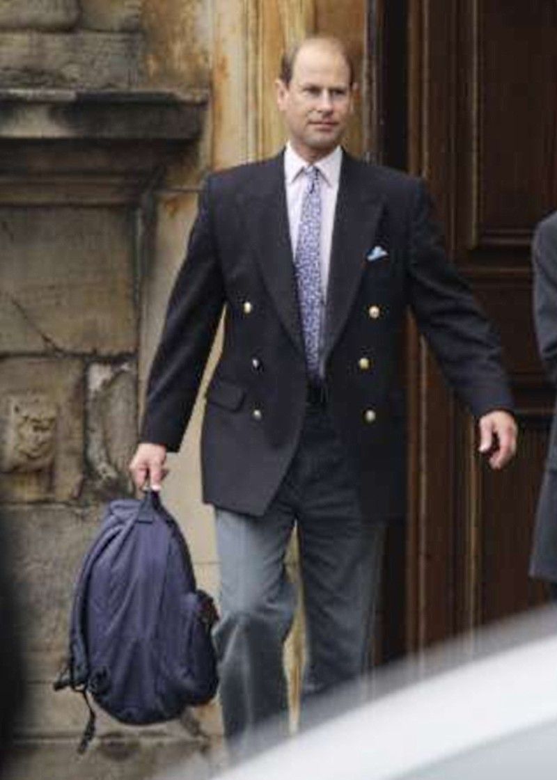 Princ Edward je v Praze, Zeman má premiéru - Aktuálně.cz