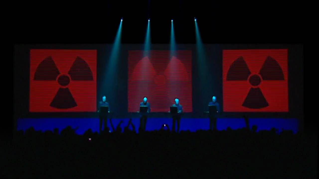 Kraftwerk: Radioactivity - Aktuálně.cz
