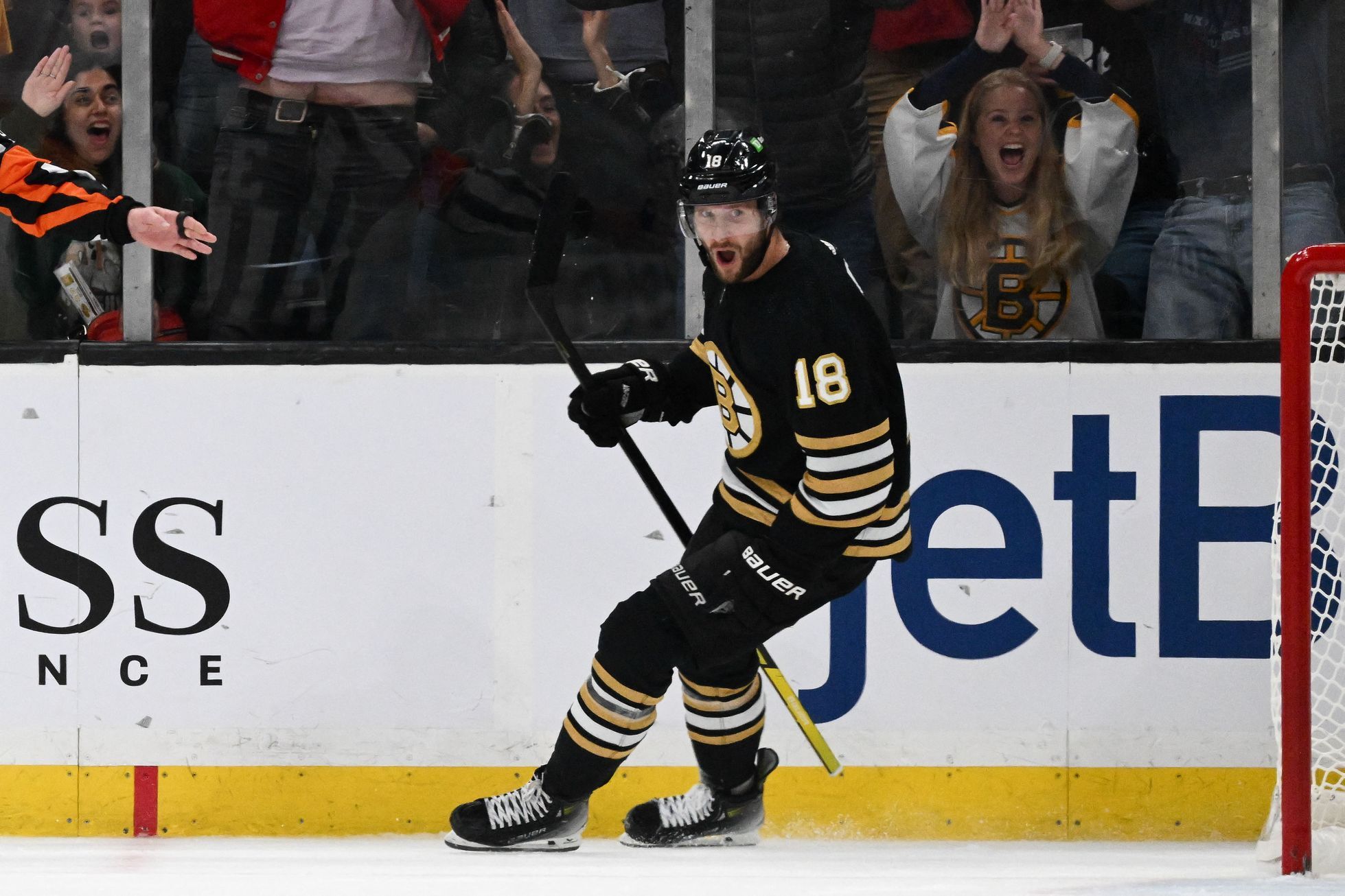 Vítězství Bostonu nad Floridou řídili Češi. Blýskl se Zacha - Aktuálně.cz