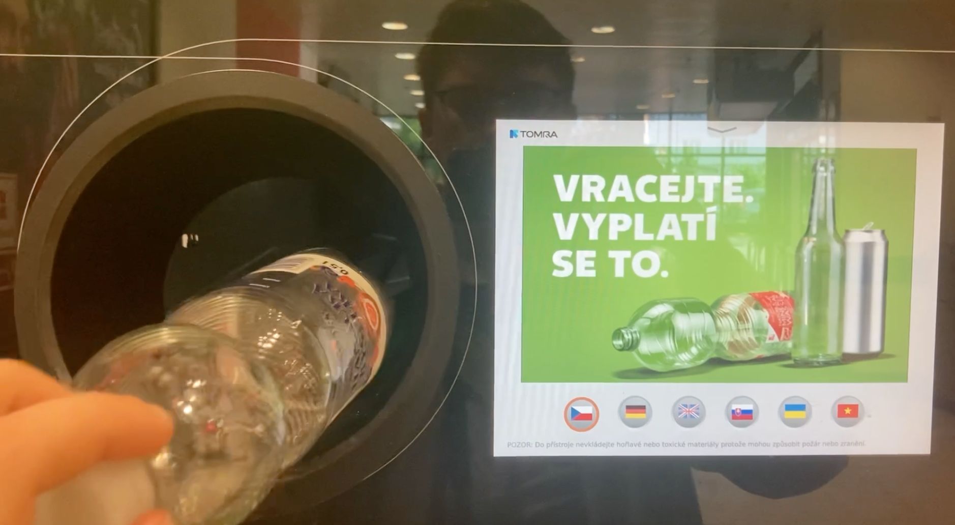 Vratné plastové lahve - Aktuálně.cz