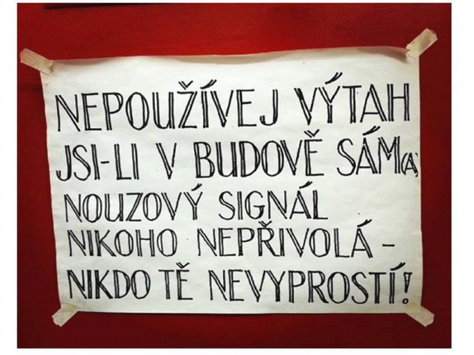 vtipné cedule vzkazy a zákazy - Aktuálně.cz