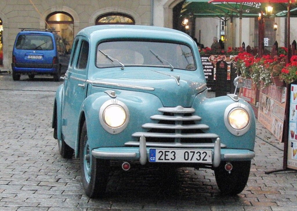 Vášeň jménem veteráni. Auta, s nimiž ožívá historie - Aktuálně.cz