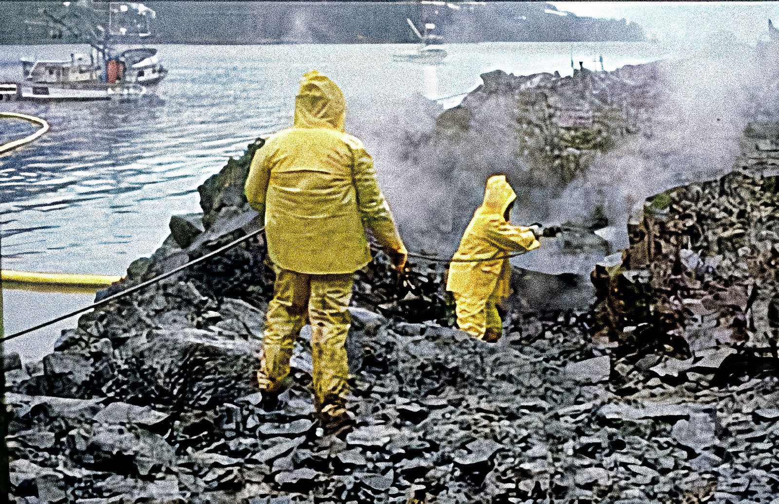 Tanker, Exxon Valdez, ekologická katastrofa, ropná skvrna, únik ...