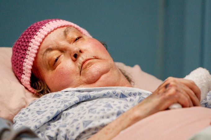 Členka Mansonovy sekty byla po 56 letech doporučena na propuštění z ...