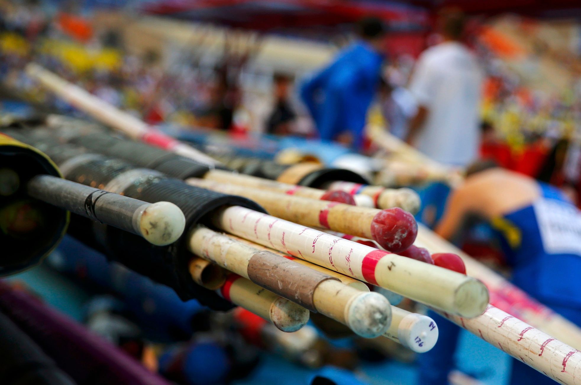 MS v atletice 2013, skok o tyči: tyčky - Aktuálně.cz