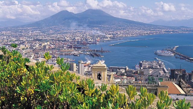 Neapol - Aktuálně.cz