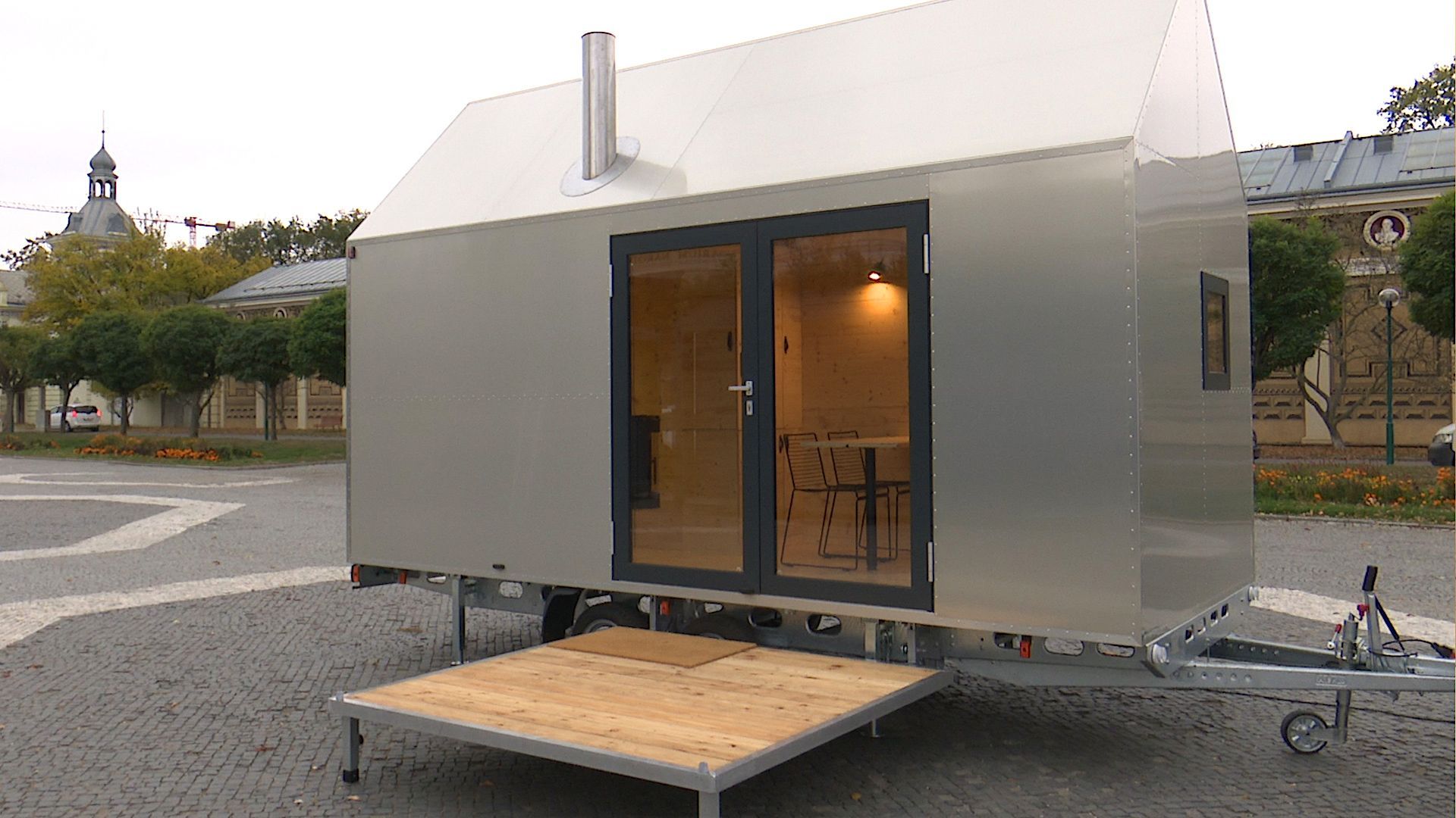 Dům, který si vozíte s sebou. Mobile Hut je k vidění na Designbloku ...