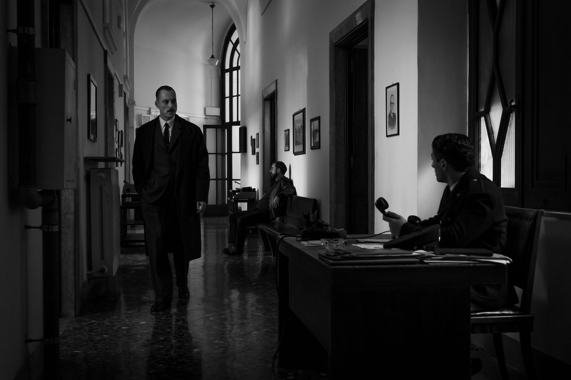 Recenze minisérie Ripley od Netflixu - Aktuálně.cz